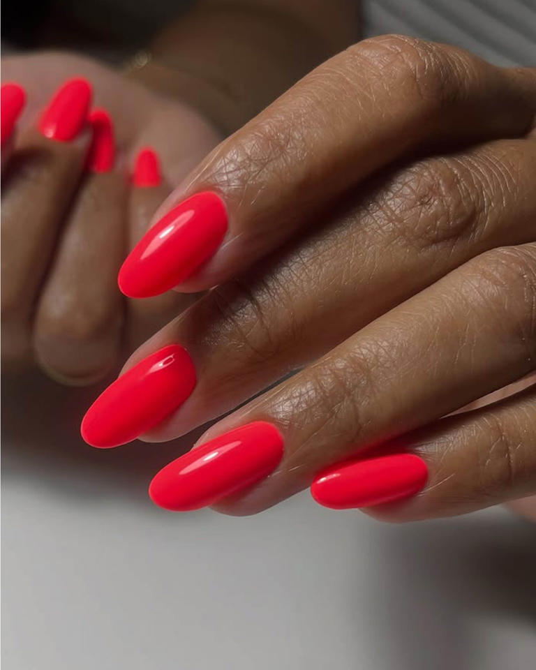 11 Neon Nail Looks That Are Less Day-Glo, More Loud Luxury