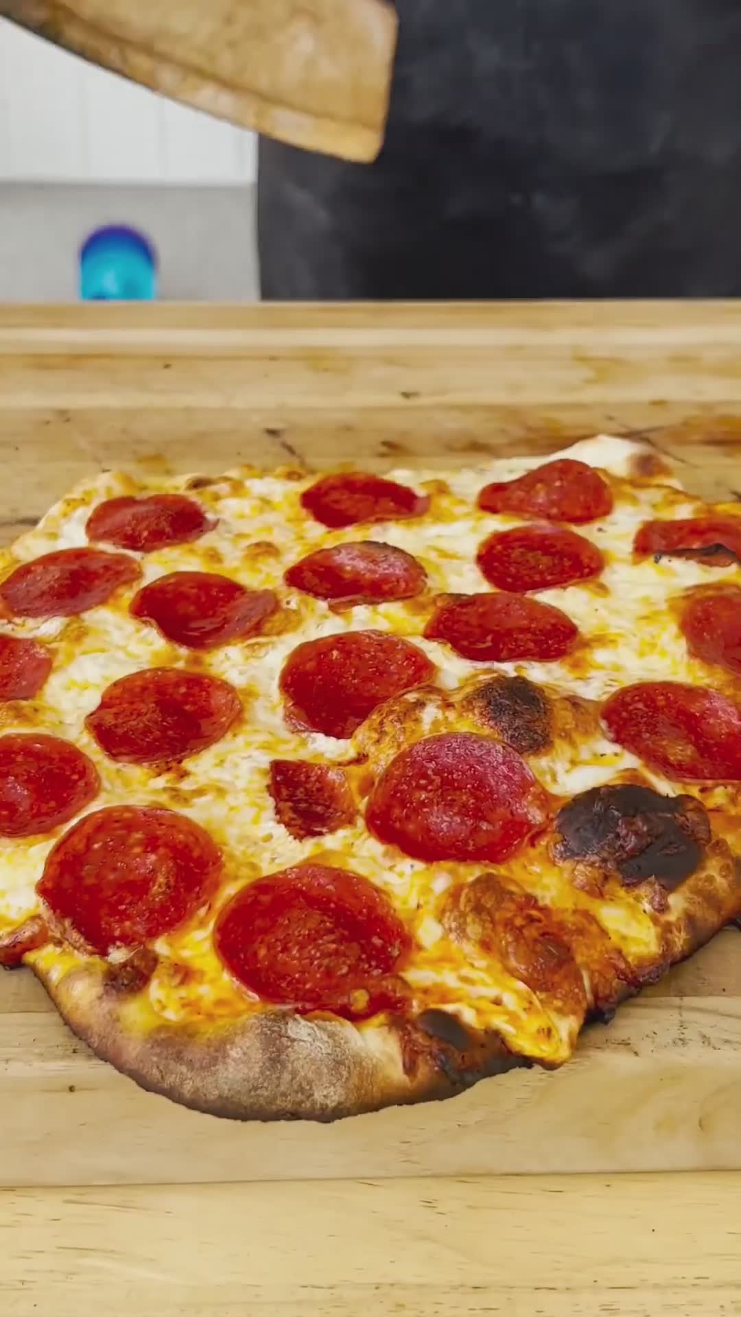 How to cook pizza and transform your grill