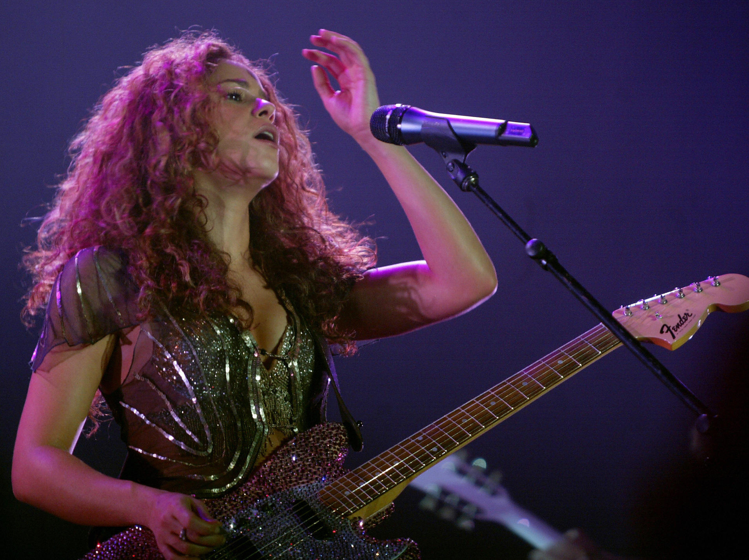 30 of pop music's best songs from the '00s