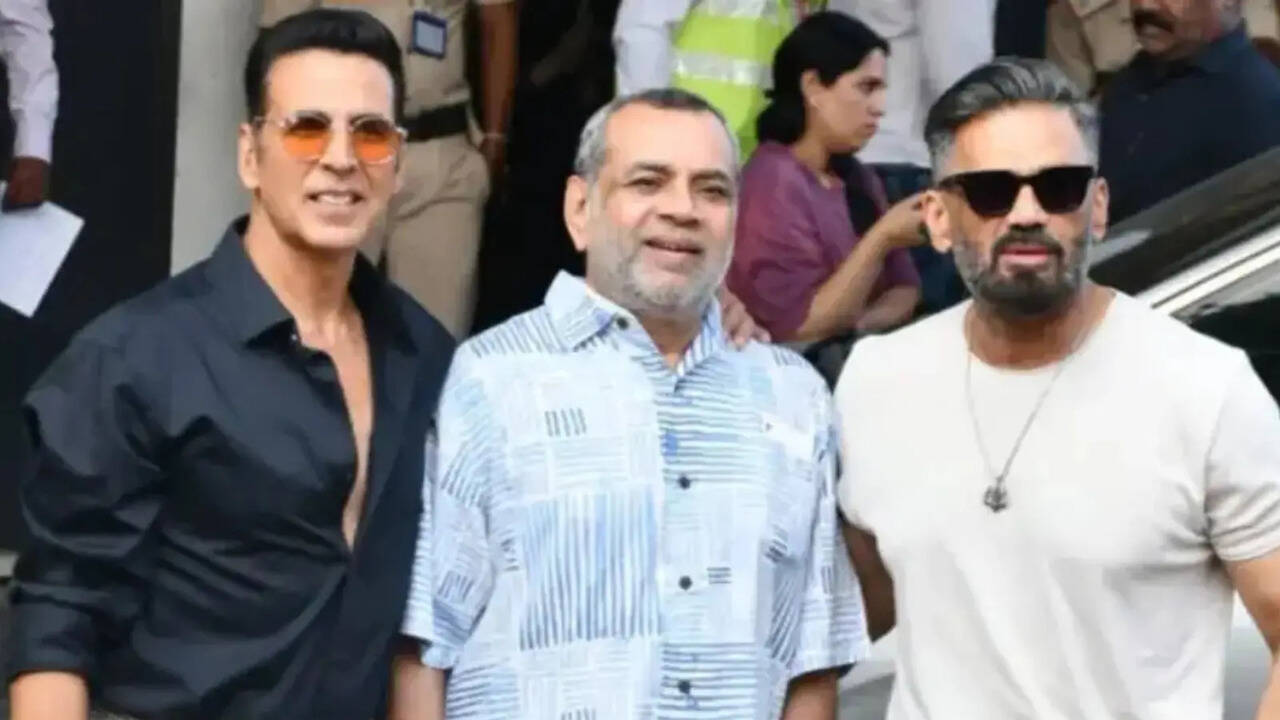 Hera Pheri 3: Akshay Kumar CONFIRMS Comedy Is Back On After Paresh Rawal Exit, Dismisses Claims ...