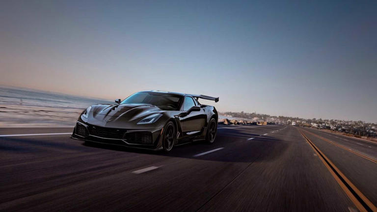 Over 1,400 Chevrolet Corvette Z06s Unsold As Dealers Offer Major Discounts