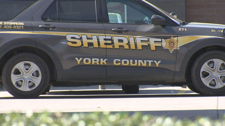 16-year-old killed in shooting near Lake Wylie