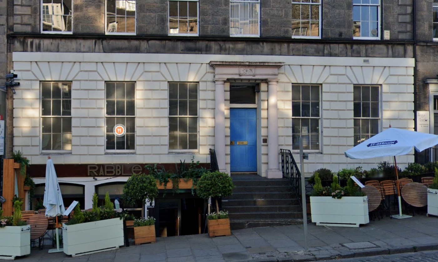 Plans approved to turn Edinburgh city centre office into new fast food ...