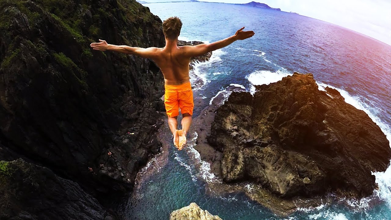 Klippenspringen Hawaii – 80 Fuß Drop