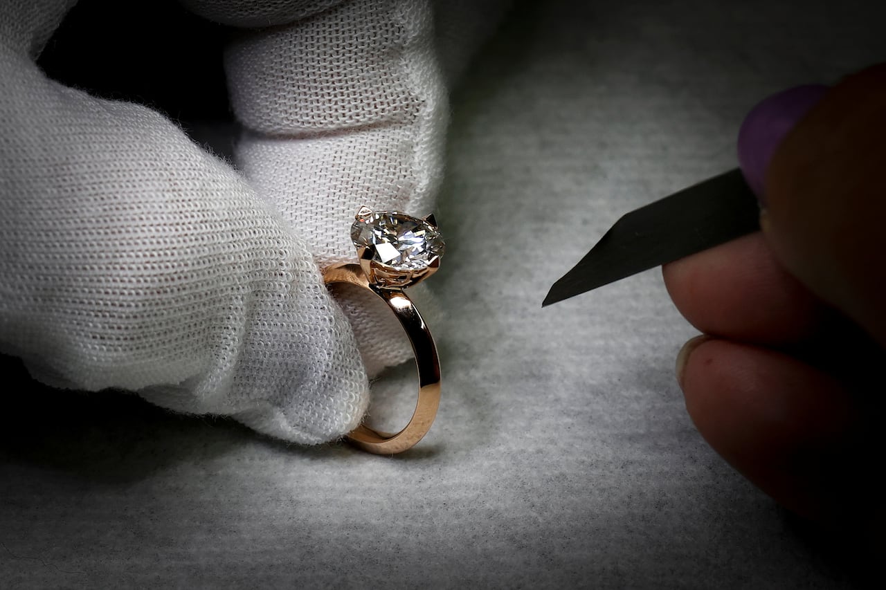 The natural diamond industry is getting rocked. You can thank the lab ...