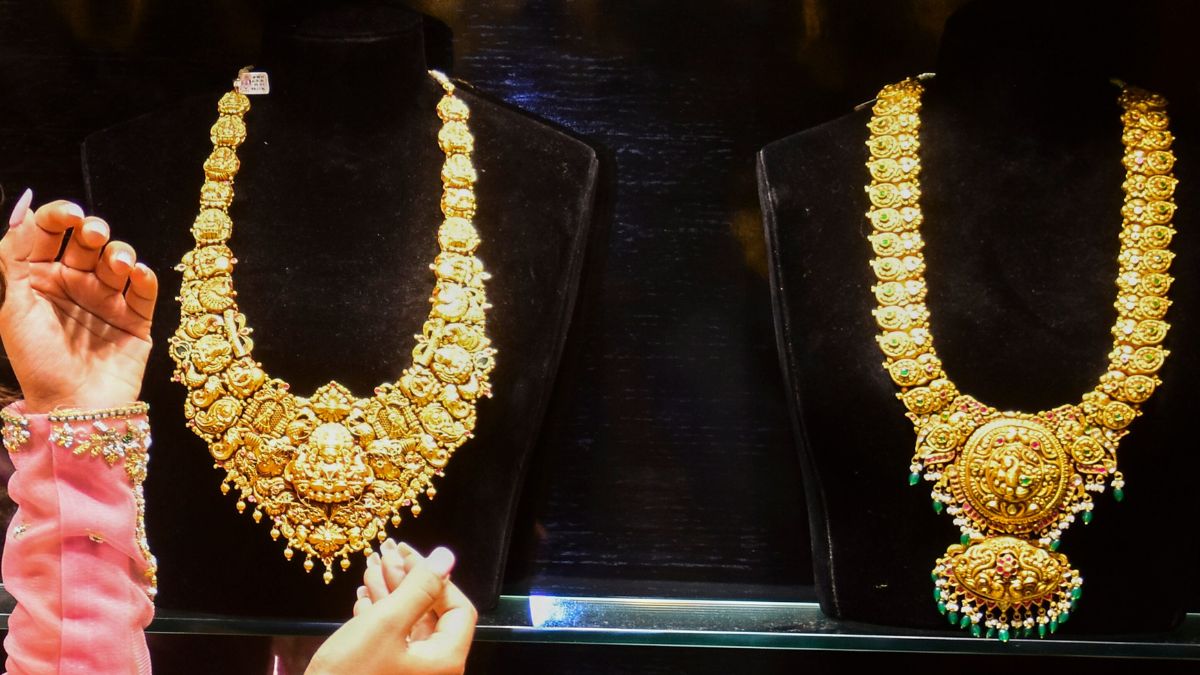 Gold Prices Slip Marginally In Lucknow On July 26; 24K Gold Holds Above ...