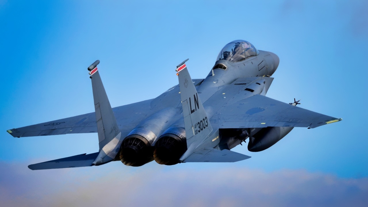 What Is the Fastest Warplane in the U.S. Military Right Now?