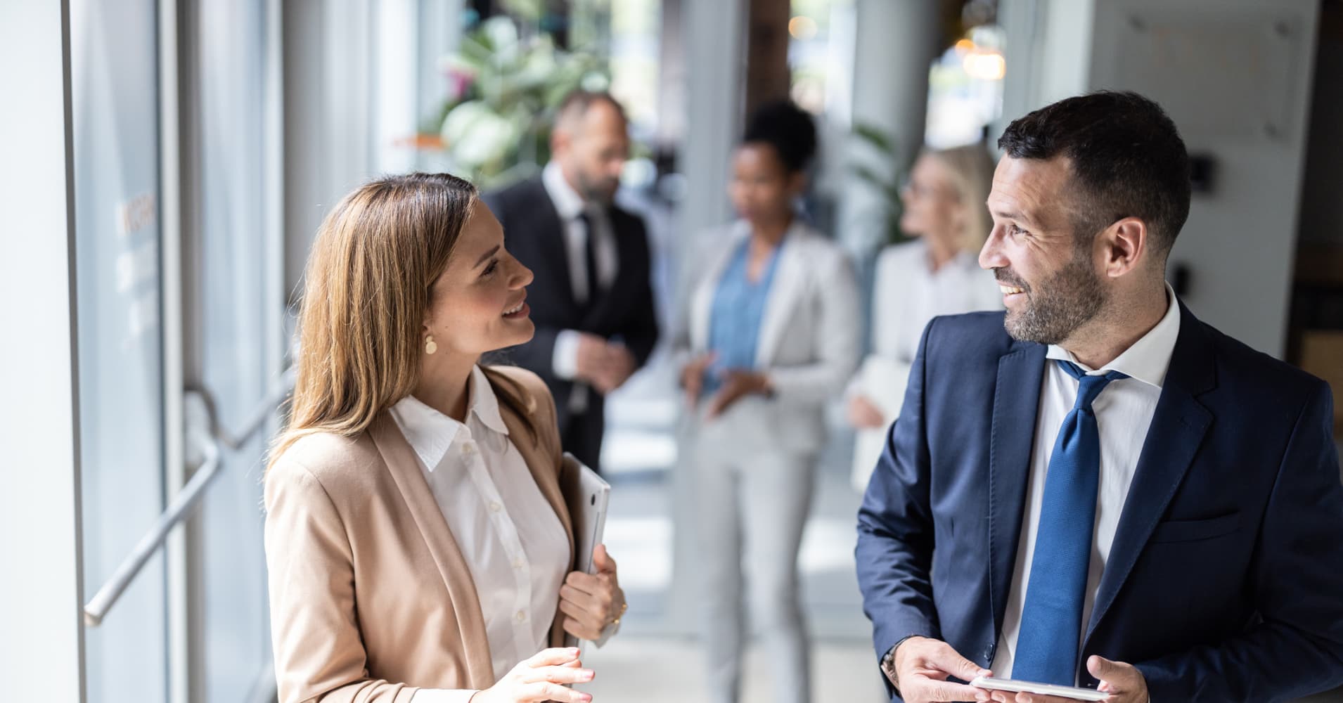 Harvard expert: This 30-second strategy can make you more influential ...