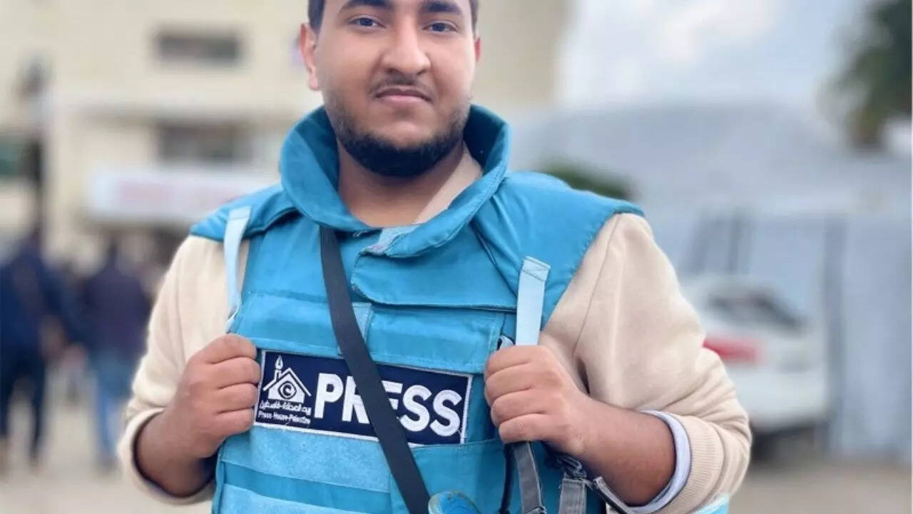 Who is Gaza journalist Mohammed Abu Aoun who put his camera, press ...