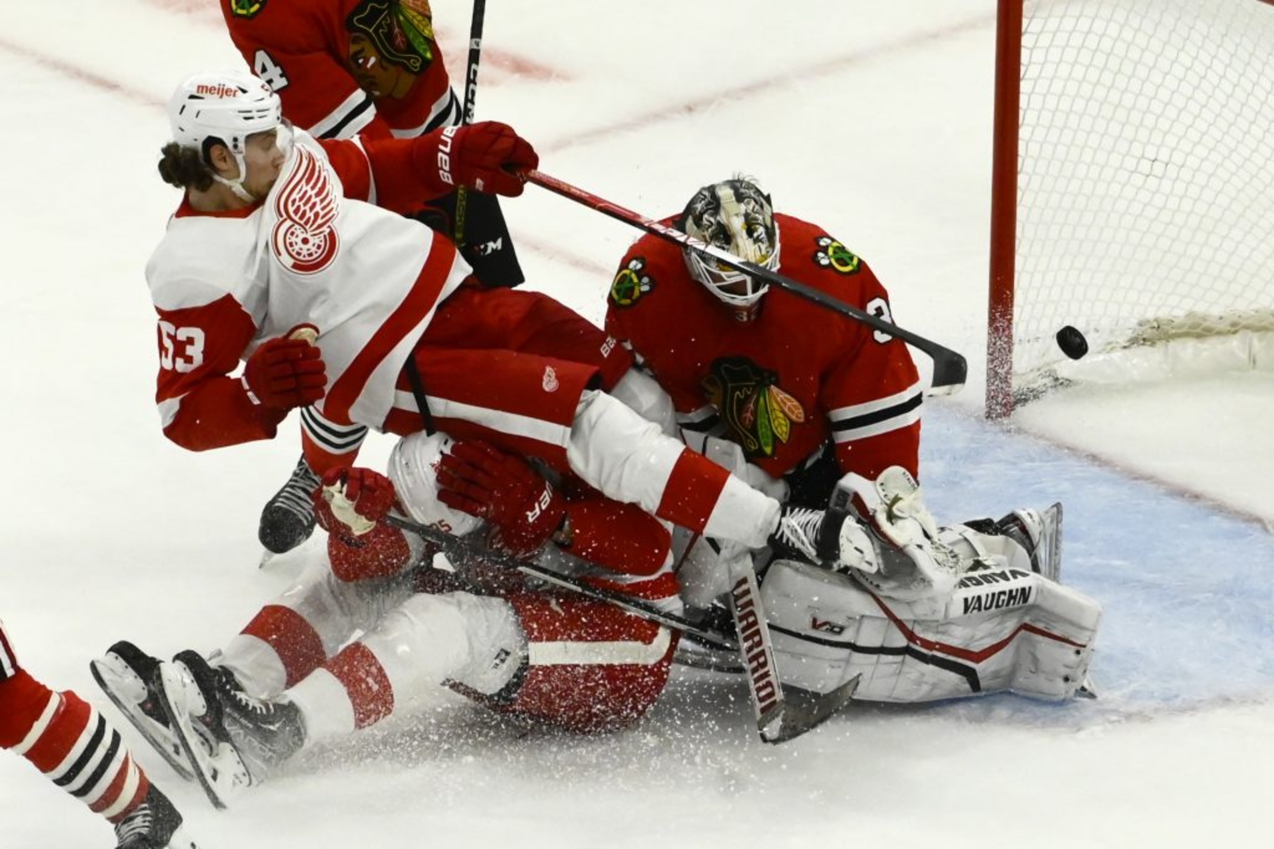 RFA Goalie Gets New Contract and Avoids Arbitration in Process