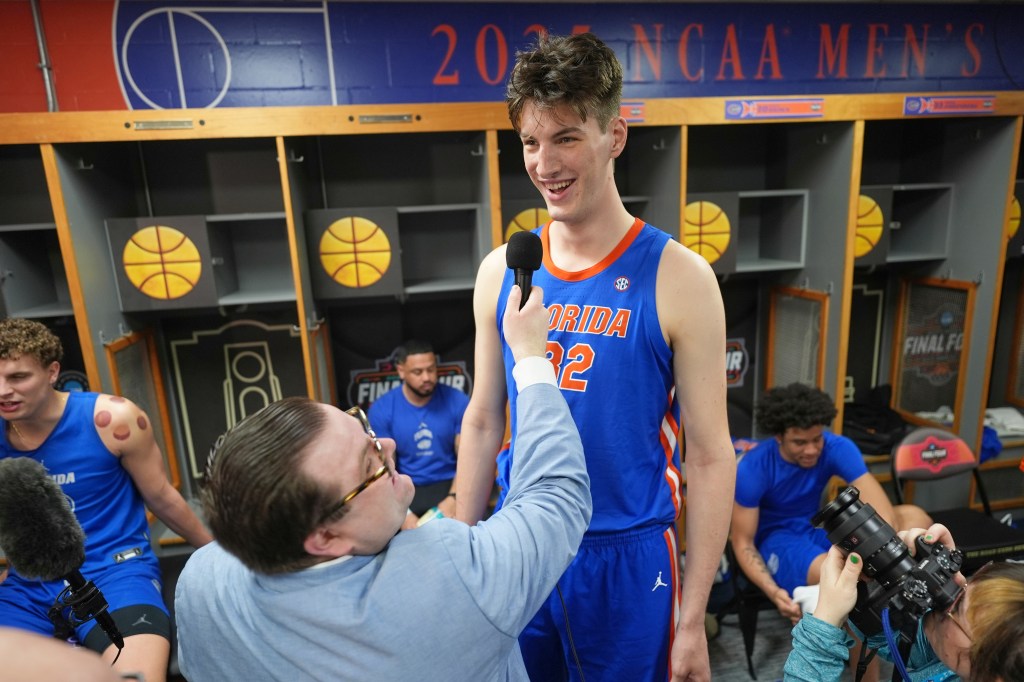 Florida football had wild plans for 7-foot-9 basketball star Olivier Rioux