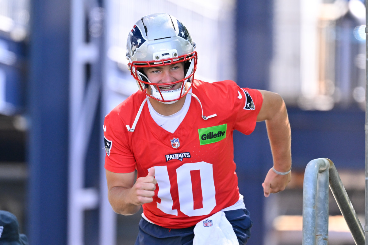 Drake Maye Shines Bright at Patriots Camp