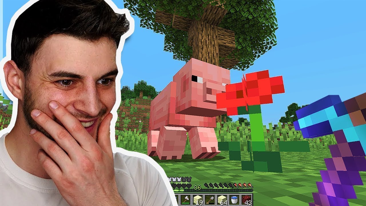 Minecraft, but you shrink every minute making survival harder