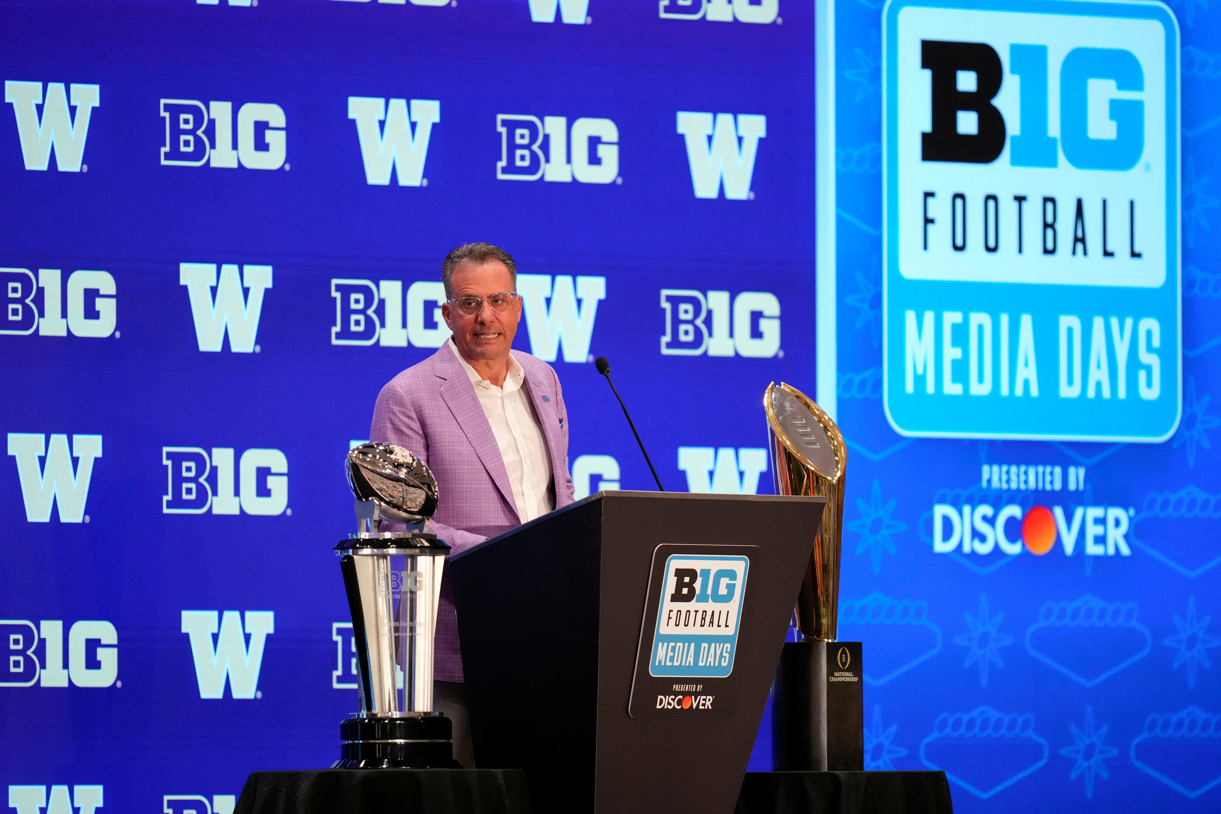 Jedd Fisch, Washington football, emphasizes community engagement ...