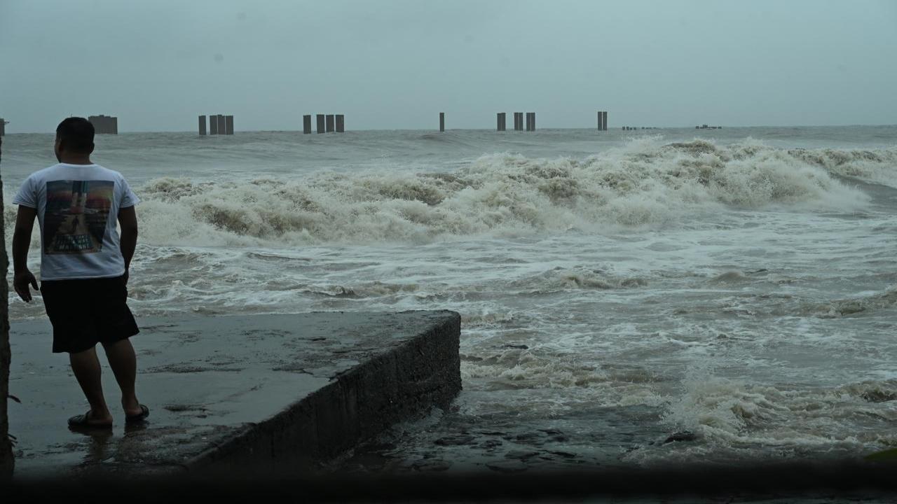 Twenty years on heavy showers stirred fears of a 2005 Mumbai deluge dj ...