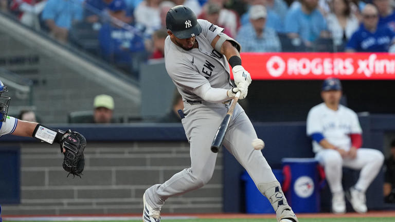 Ryan McMahon’s Yankees jersey number announced after trade