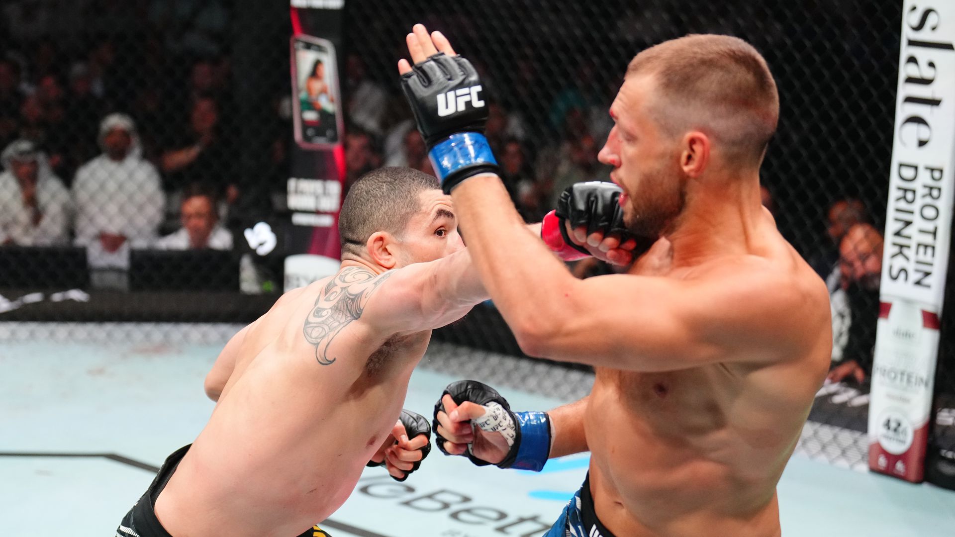 Robert Whittaker vs. Reinier de Ridder full fight video highlights