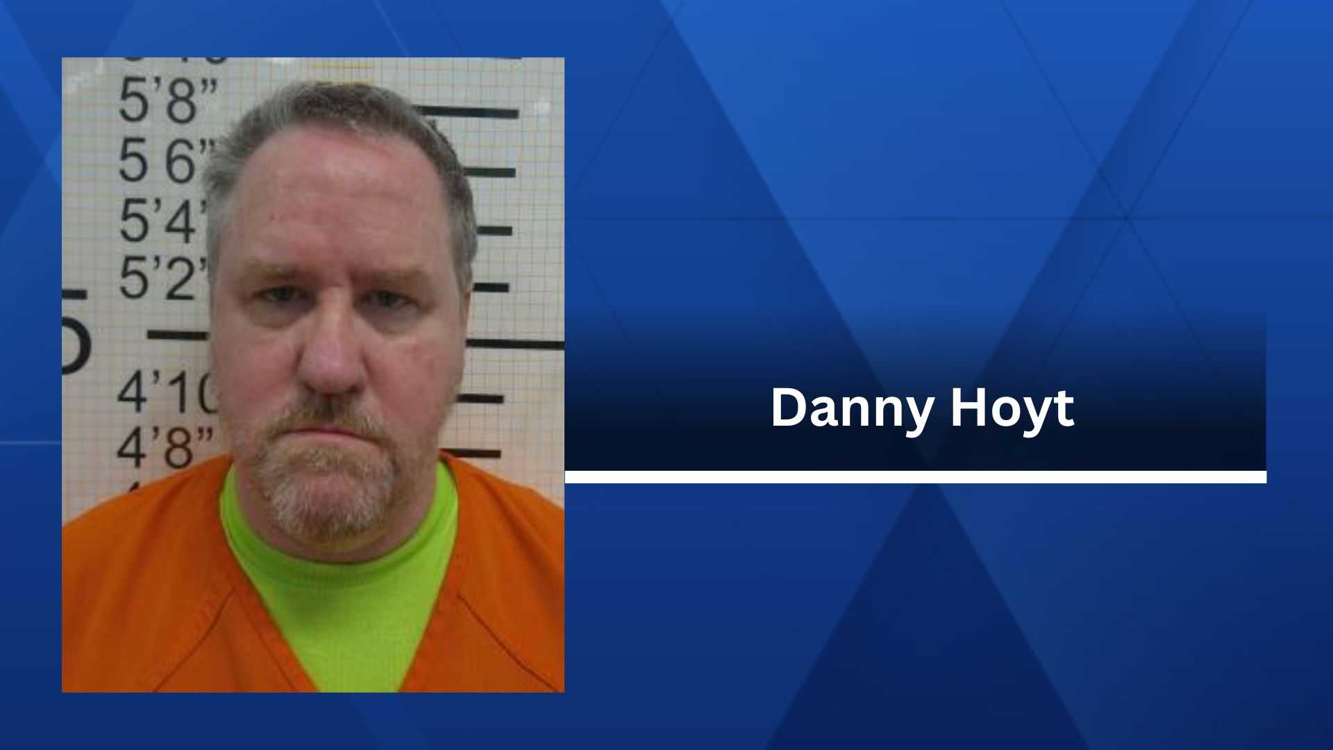 Former West Des Moines teacher charged with kidnapping, sexual assault ...
