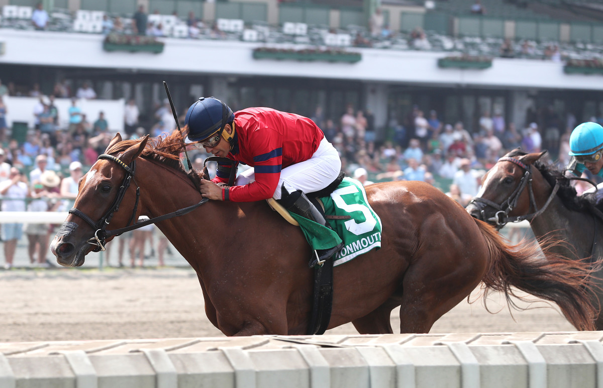 Running Away Shows New Dimension, Makes The Grade In Monmouth Oaks