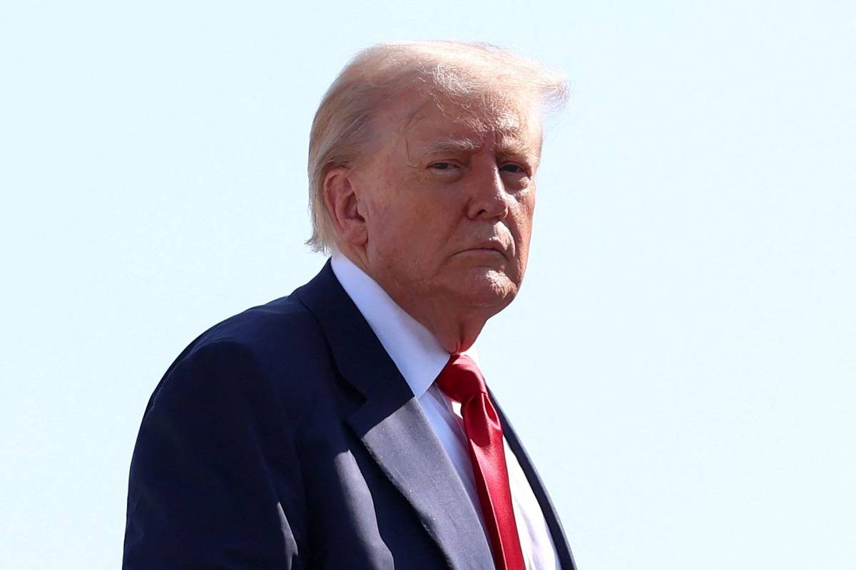 Donald Trump assina decreto e oficializa 'tarifaço' de 50% (com quase ...