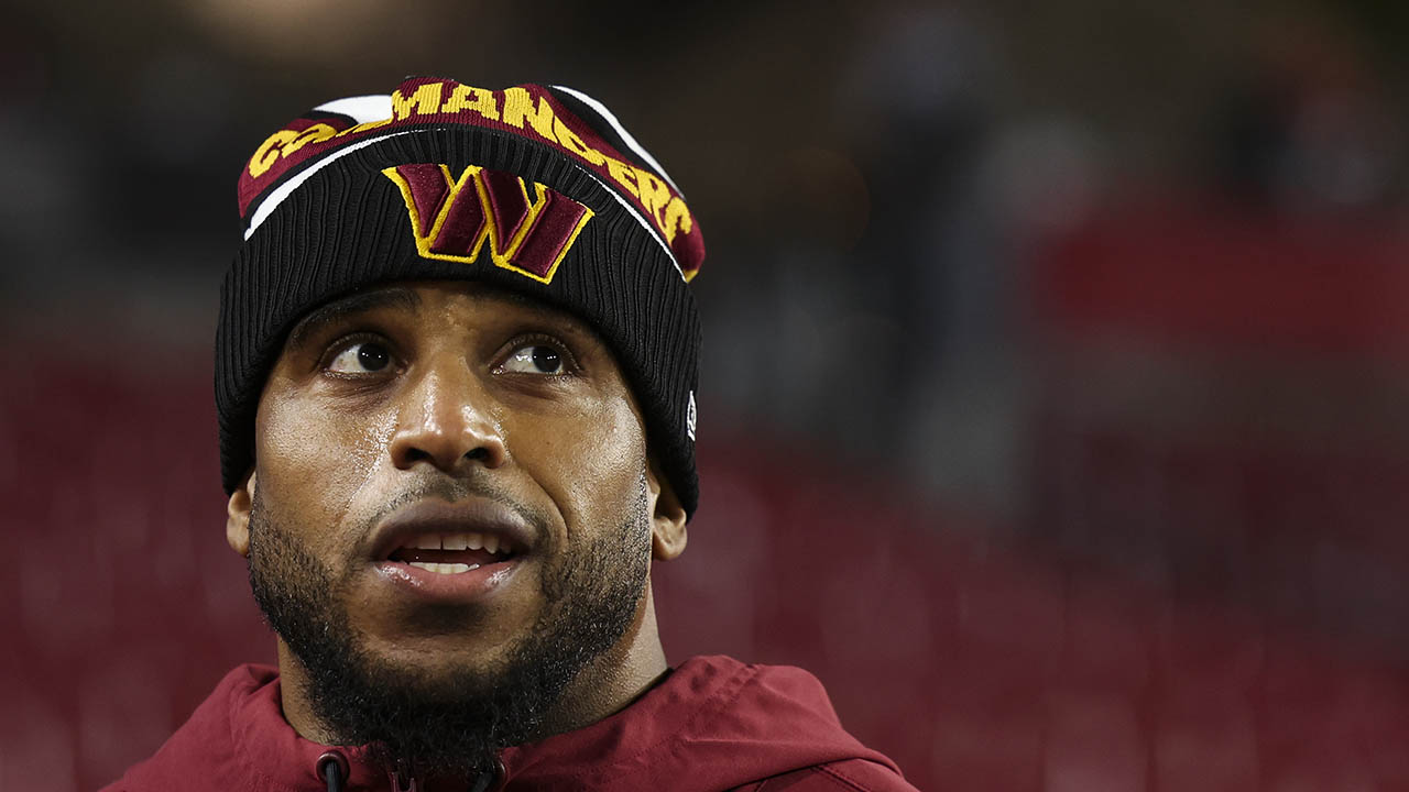 Commanders' Bobby Wagner becomes first active NFL player to purchase ...