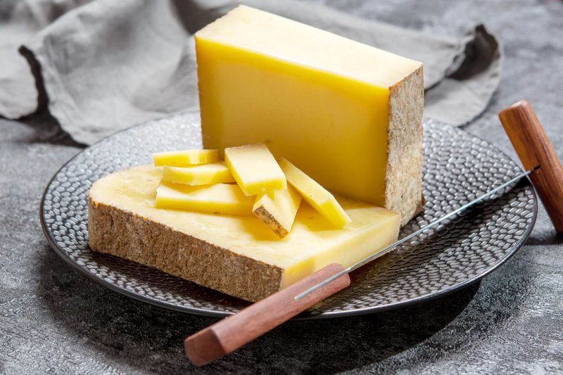 The Top 33 Tastiest Cheeses In The World, Ranked By Flavour