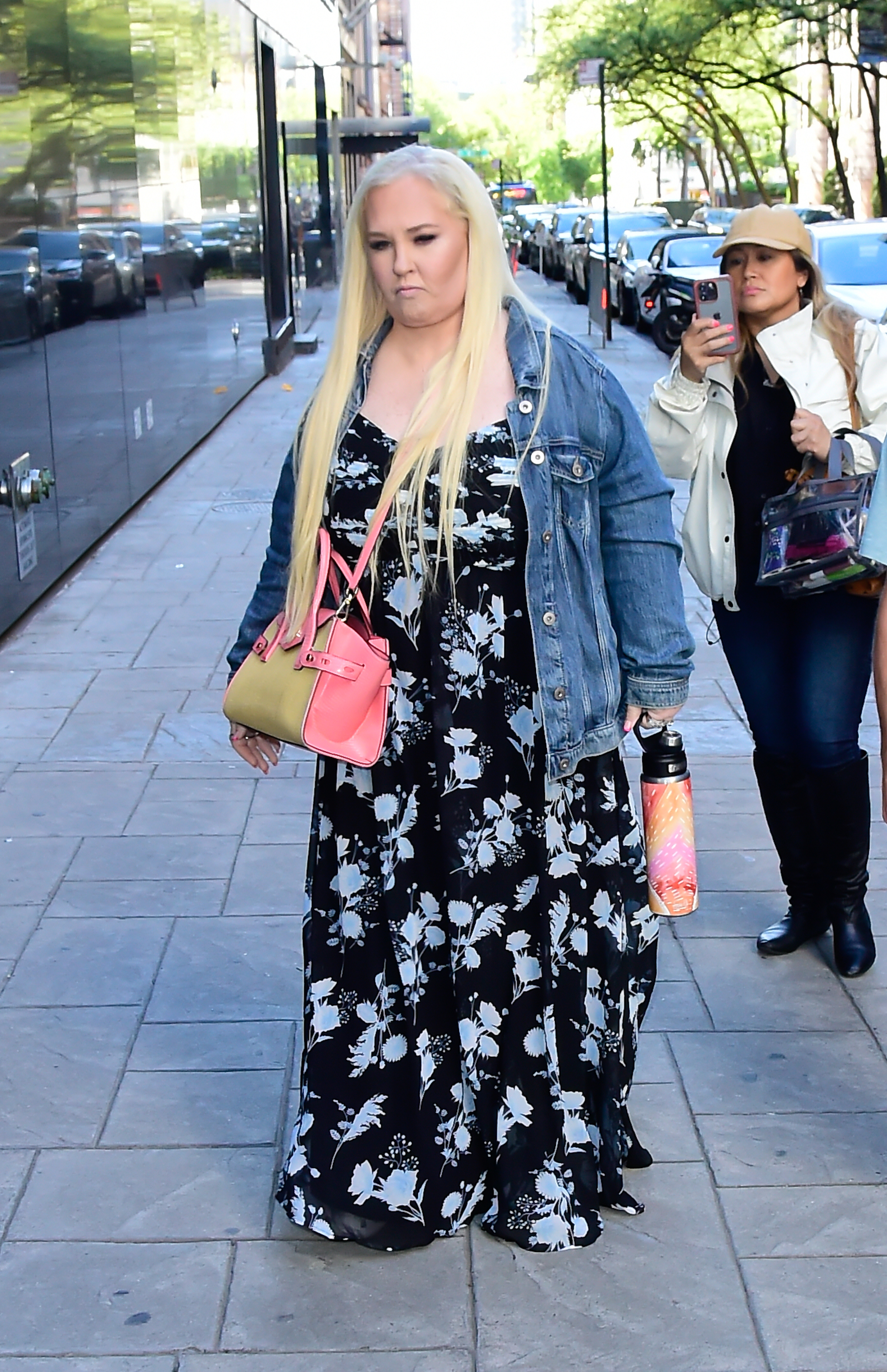 Mama June rushed to hospital after psychic warned of ‘heart attack ...