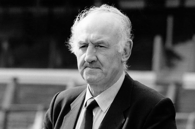 Legendary BBC commentator and 'Voice of Rugby League' Ray French dies