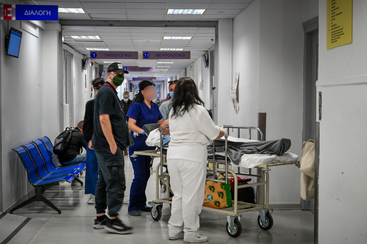 Το οδοιπορικό ενός πατέρα με τραυματισμένο παιδί