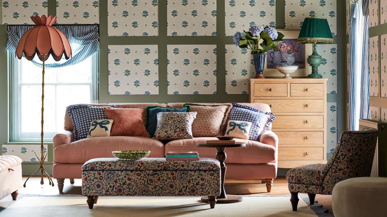 This simple, colorful tip that professional organizers love will help ...