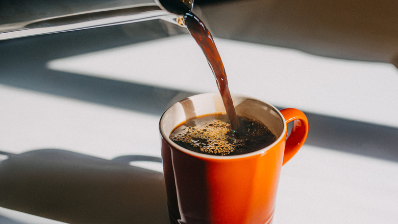 Use A Dollar Tree Essential & Wood Planks To DIY The Cutest Mini Coffee ...