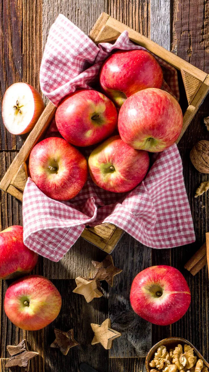 8 apple dishes from around the world