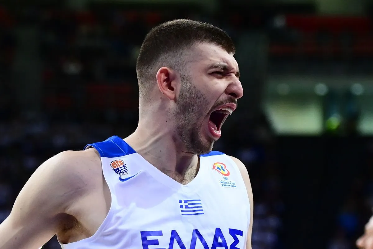 Ρογκαβόπουλος για Εθνική: "Υπάρχουν παρελθοντικά πράγματα που με έχουν ...