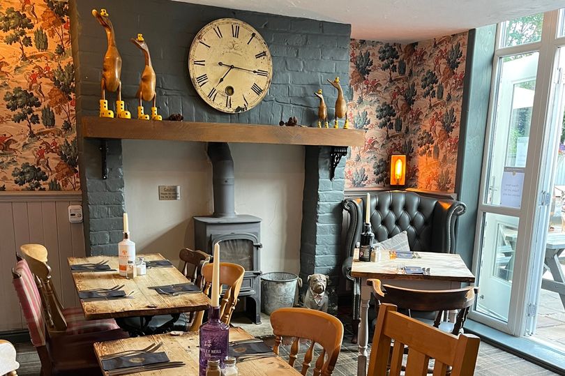 The cosy pub nestled between two reservoirs perfect for a summer's day