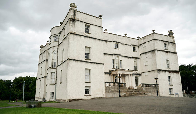 The bizarre reason why restoration of Rathfarnham Castle has taken 30yrs