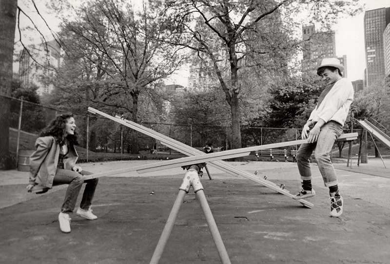 28 Beautiful Vintage Photos of Famous People from Back in the Day
