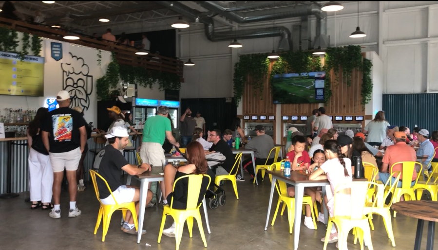 Harvey’s Garden Hosts Golden Snowball Celebration