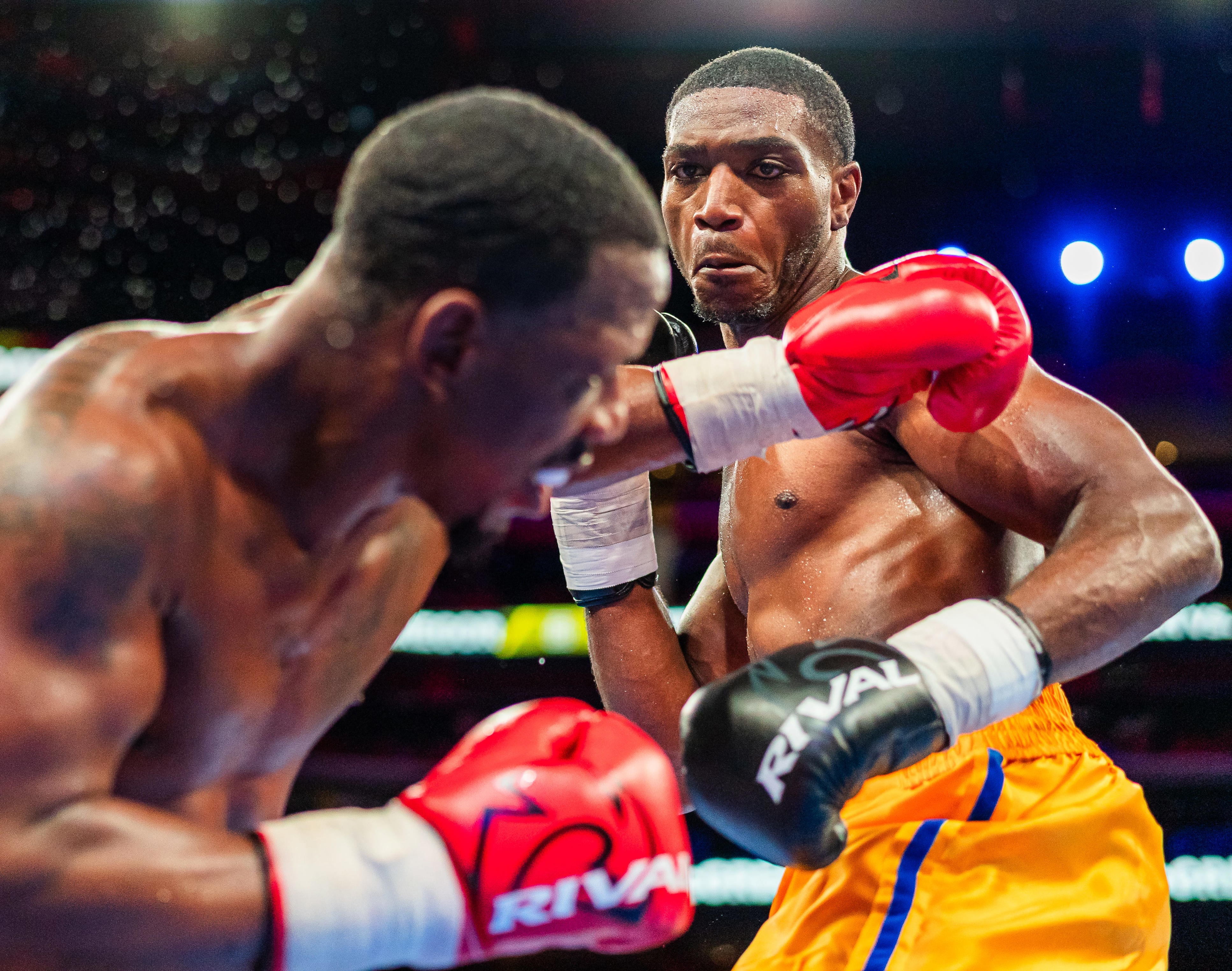 Claressa Shields heavyweight fight: Unanimous decision over Lani Daniels