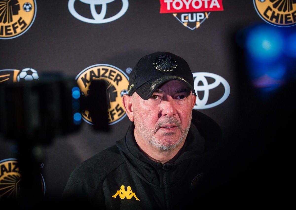Kaizer Chiefs: Nasreddine Nabi to leave? Amakhosi management unhappy ...