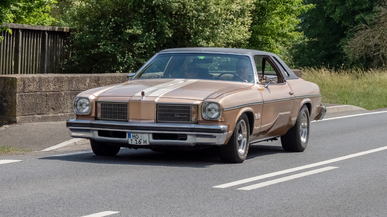 Why the ’74 Olds 442 still turns heads
