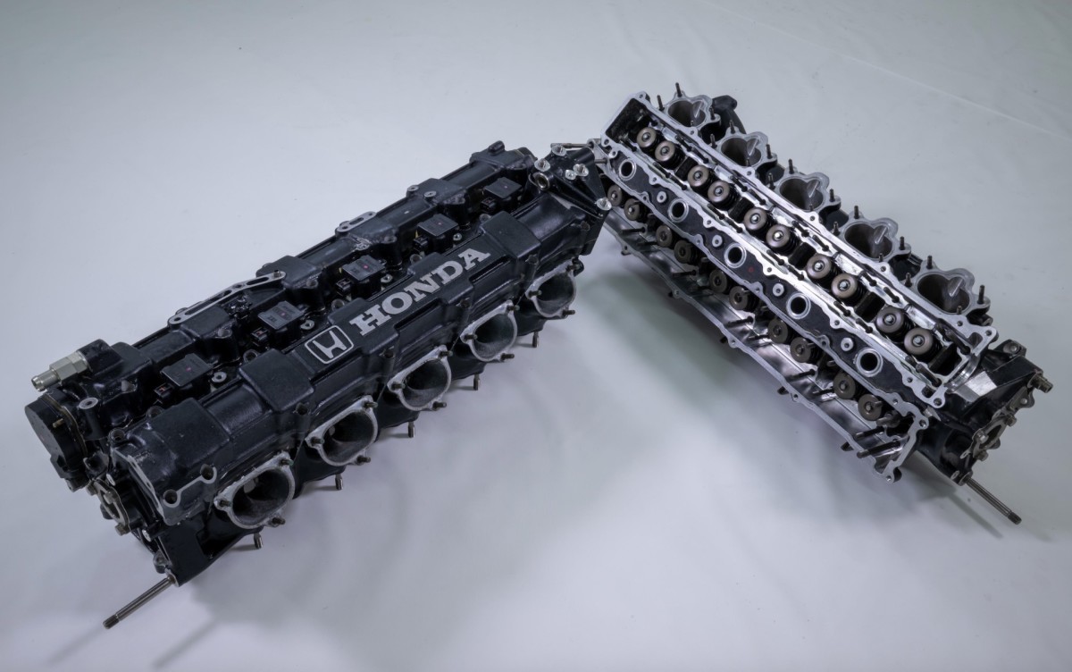 Ayrton Senna's final Honda F1 V10 engine is up for grabs