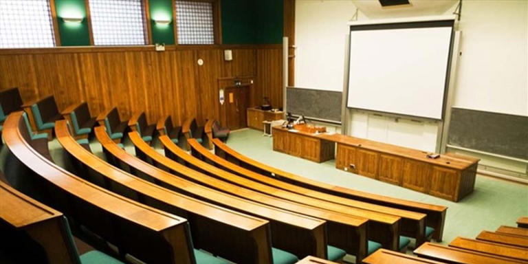 Σε ελληνικό πανεπιστήμιο φοιτητές προπηλάκισαν τον αντιπρύτανη!