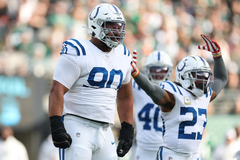 Indianapolis Colts' C Tanor Bortolini on competing against DL Grover ...