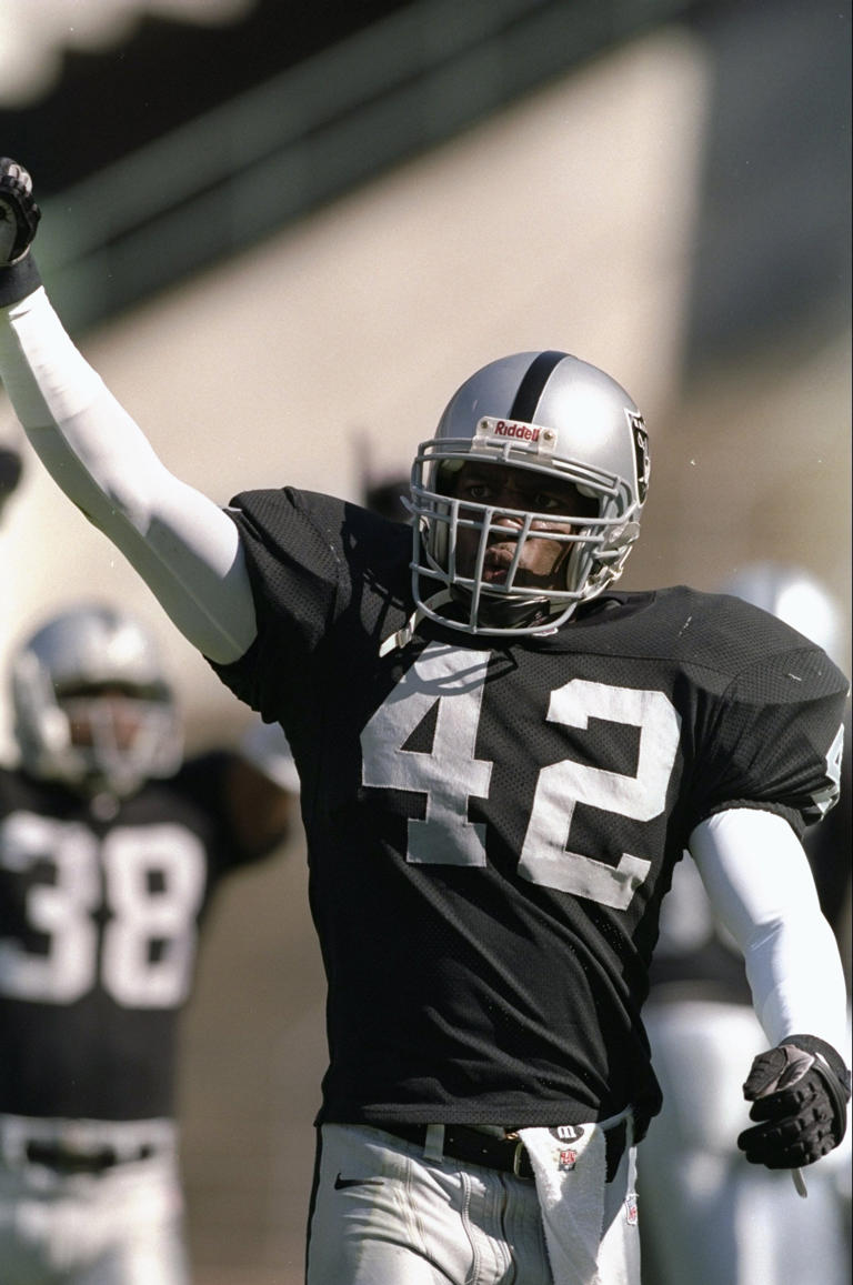 We hit 42 in our Raiders countdown to kickoff. Who wore it best and who ...