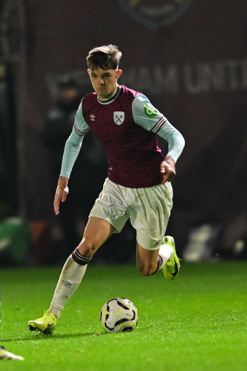 Shelbourne confirm signing of West Ham youngster Sean Moore