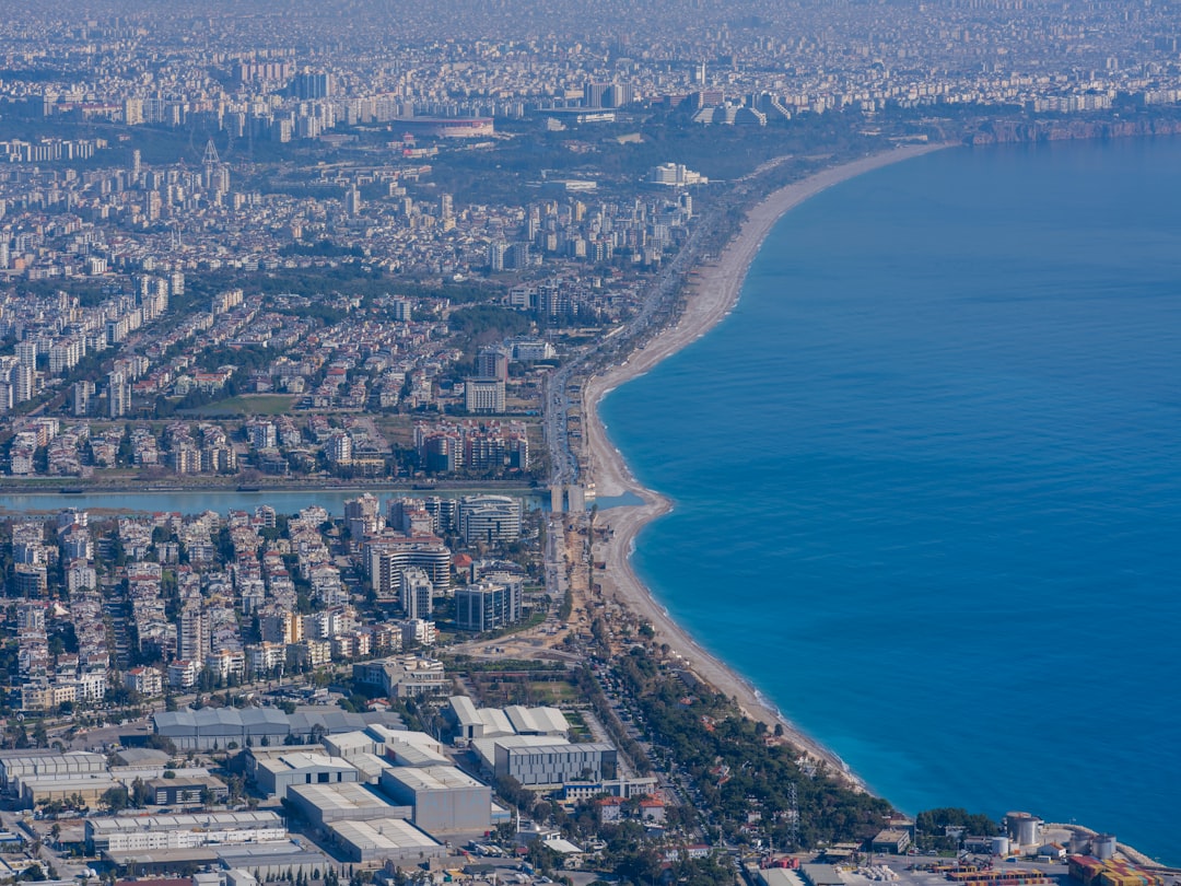 Countries With the Cleanest Beaches: Top 10 List