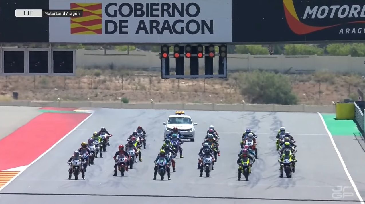 Hasil JuniorGP Aragon 2025 - Dibuka Red Flag, Ramadhipa Finis 6 Besar ...