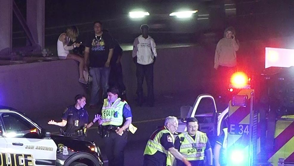 Racing Death: Motorcyclist killed in collision with 18-wheeler on I-10