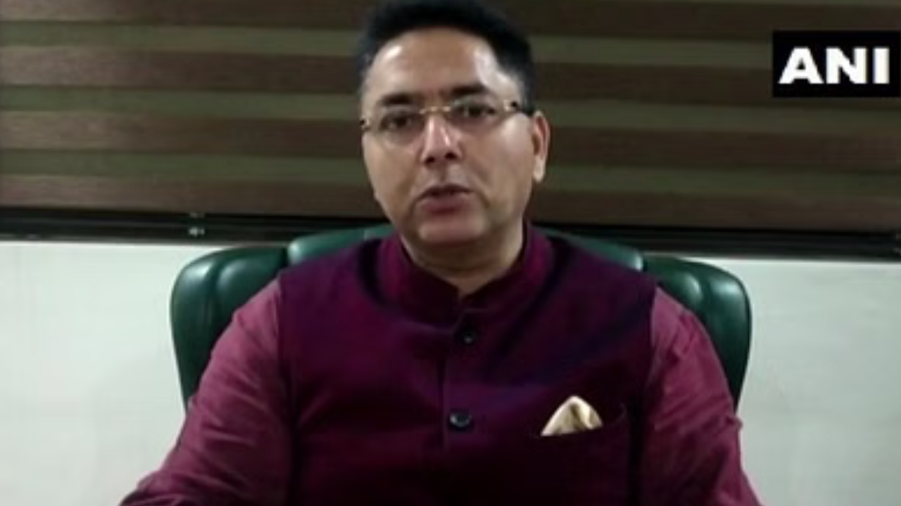 Punjab minister Aman Arora inaugurates badminton court in Sunam; to ...