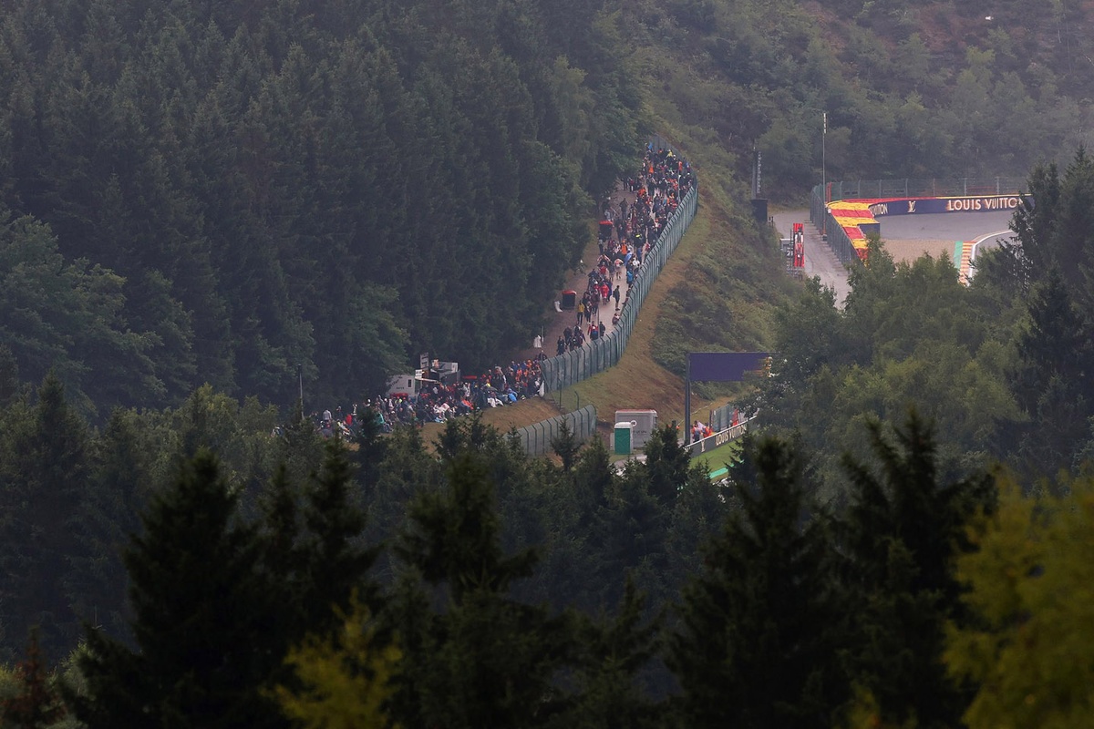 F1 bracing for intense rain ahead of Belgian GP race start
